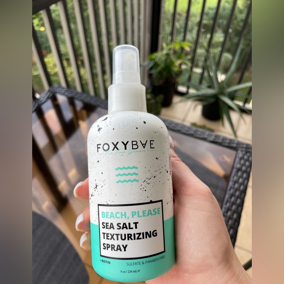Foxy Bae | Hair | Foxy Bae Sea Salt Texturizing Spray 236 Ml | Poshmark
